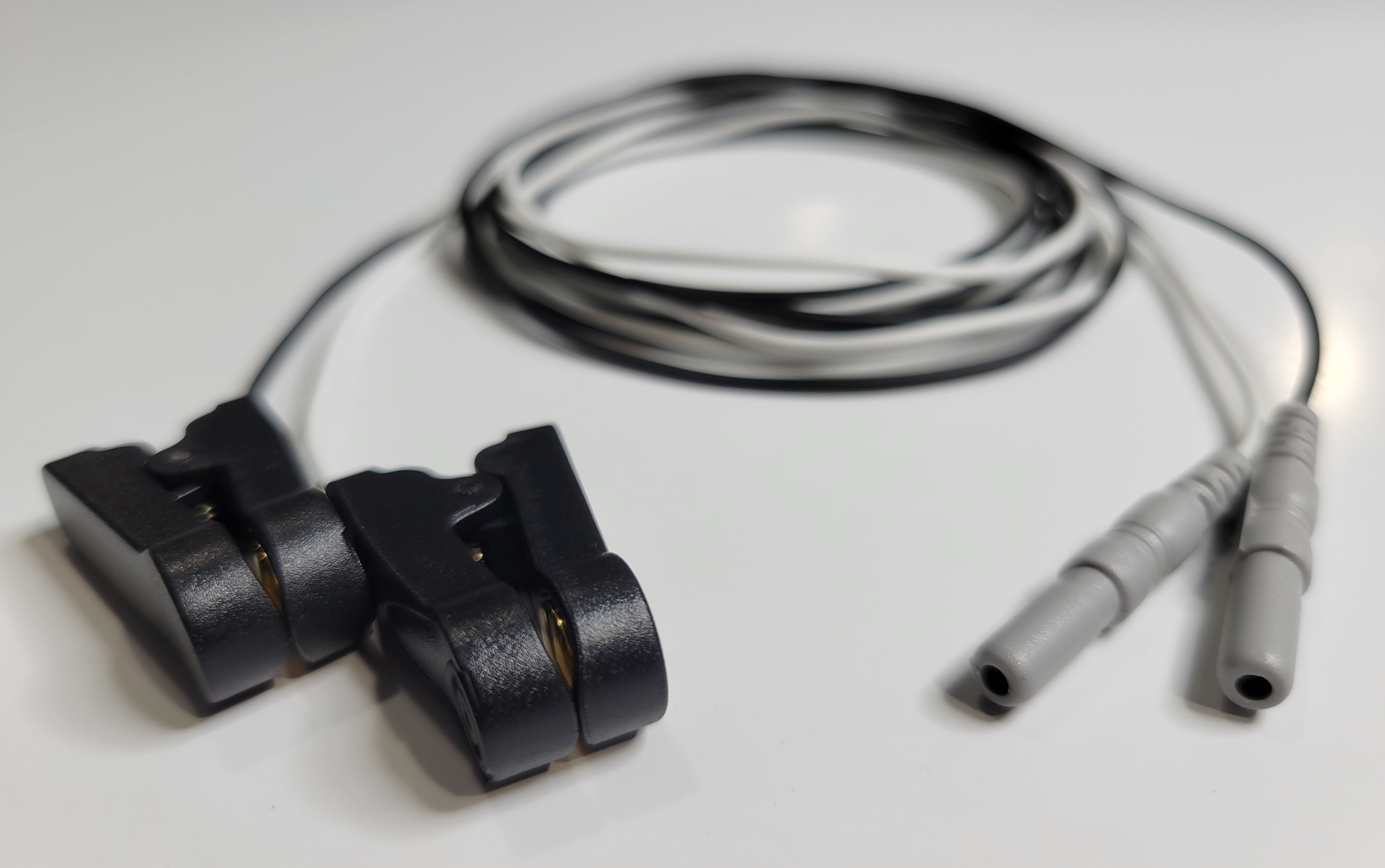 20" Gold Ear Clips - Cup - BrainMaster Technologies Inc.