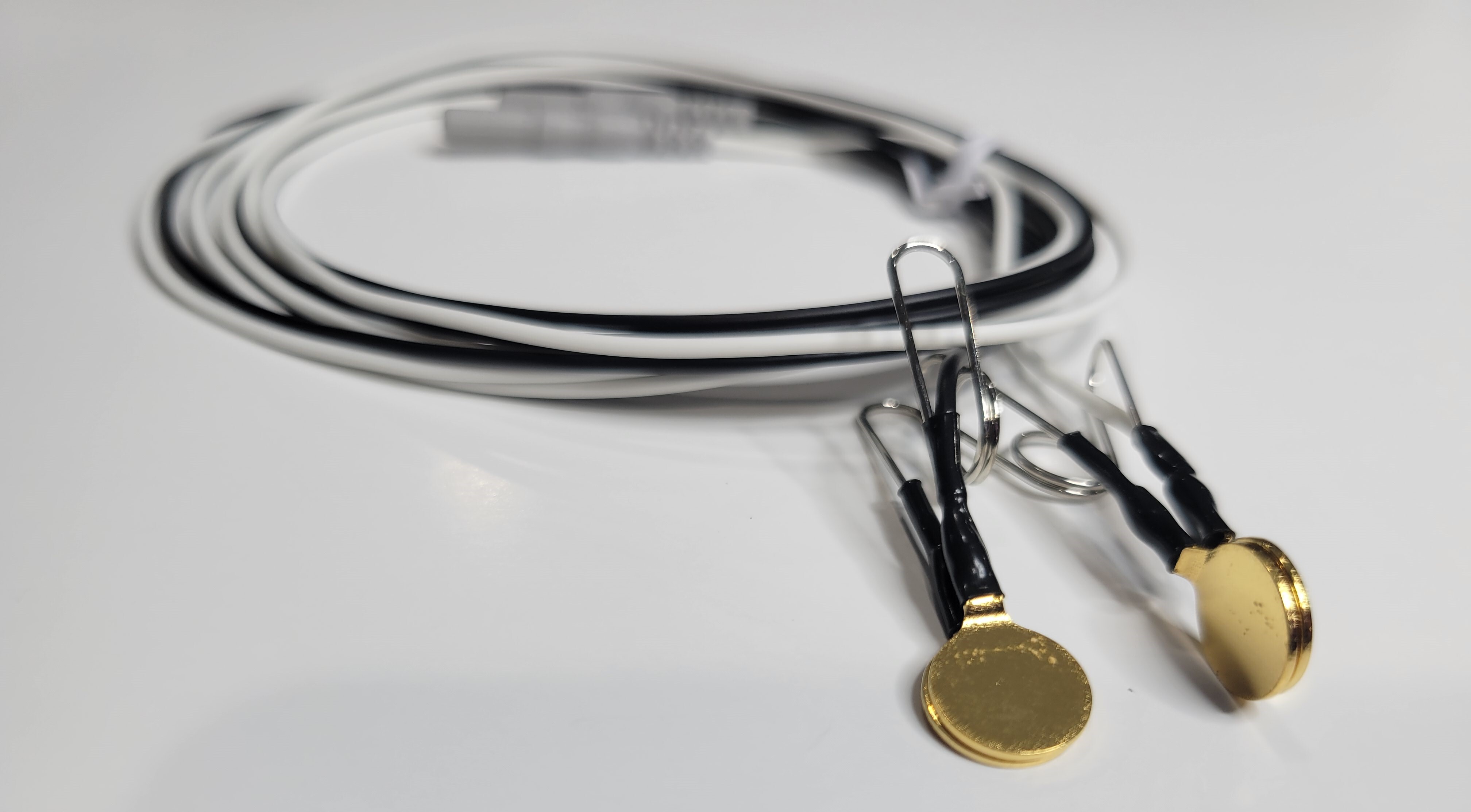 20" Gold Ear Clips - Flat - BrainMaster Technologies Inc.